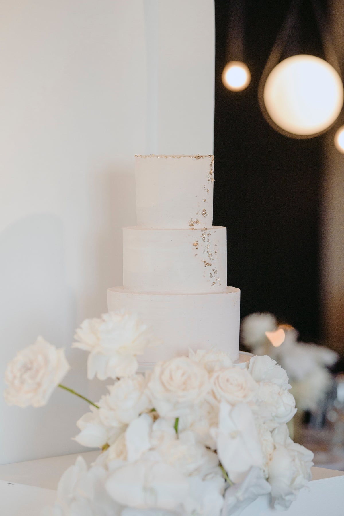 Anna & Pete - Poppys Flowers